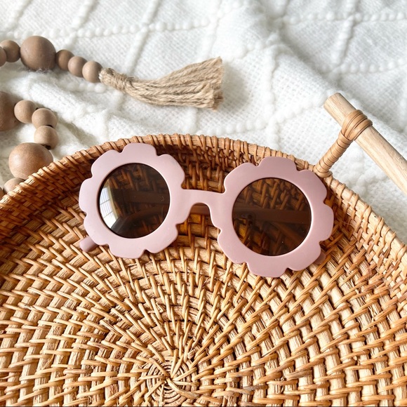 Accessories | Kids Boho Retro Flower Frame Round Aesthetic Sunnies ...